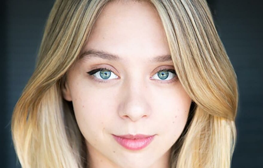 ‘Gotham Knights’ CW Pilot Casts Anna Lore as Stephanie Brown - Best ...